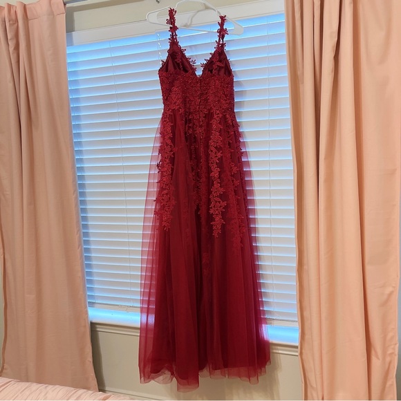 Prom Lily | Dresses | Nwot Promlily Red Lace Faux Pearl Sleeveless ...